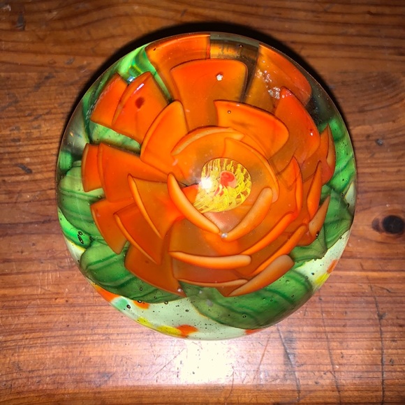 Accents | Heavy Single Flower Paperweight | Poshmark